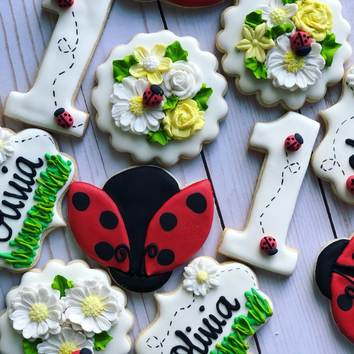 Ladybug Theme Cookies – Luli Sweet Shop