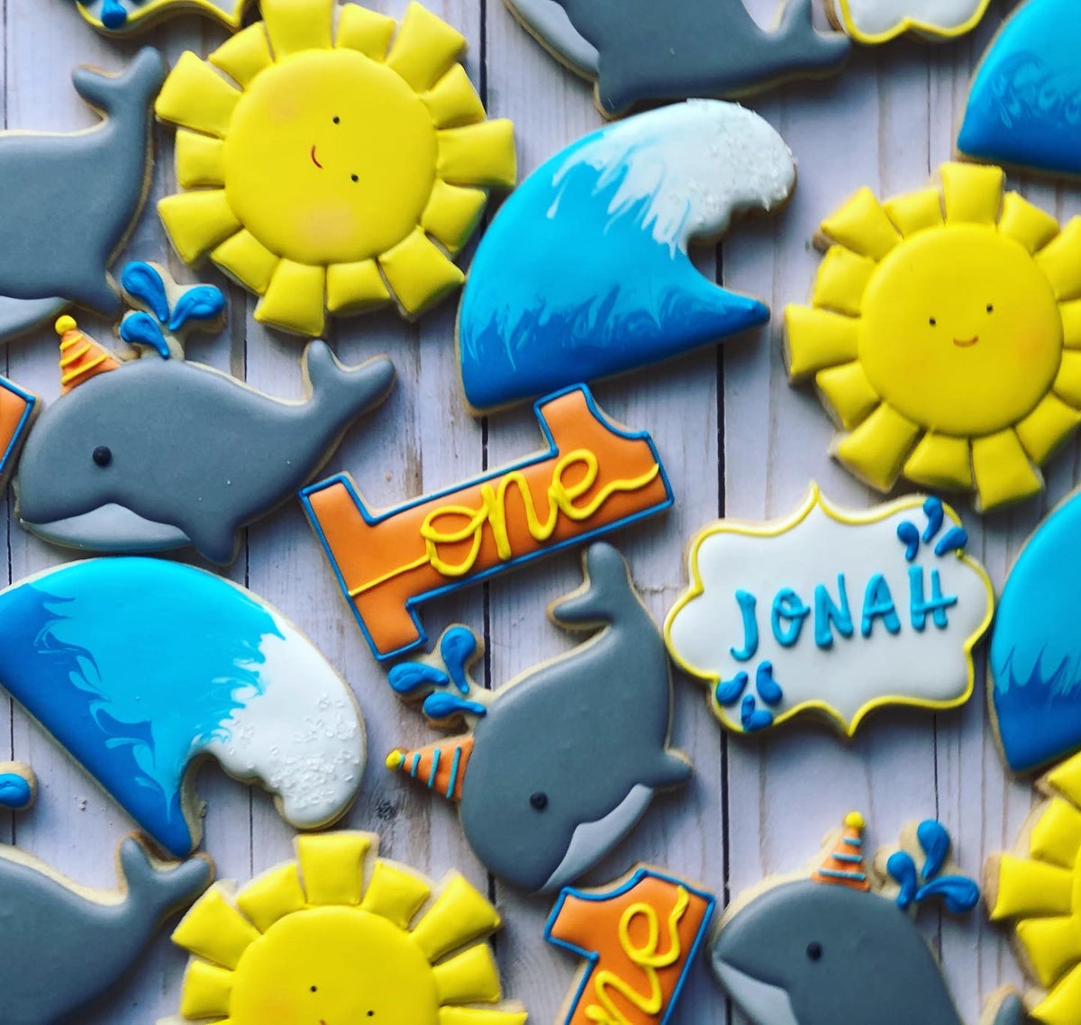 Whale and waves Cookies – Luli Sweet Shop