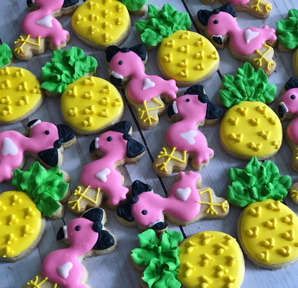 Mini Tropical Summer theme Cookies- 1 Dozen – Luli Sweet Shop