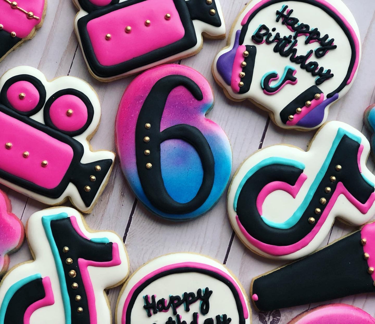 Tik tok Cookies – Luli Sweet Shop